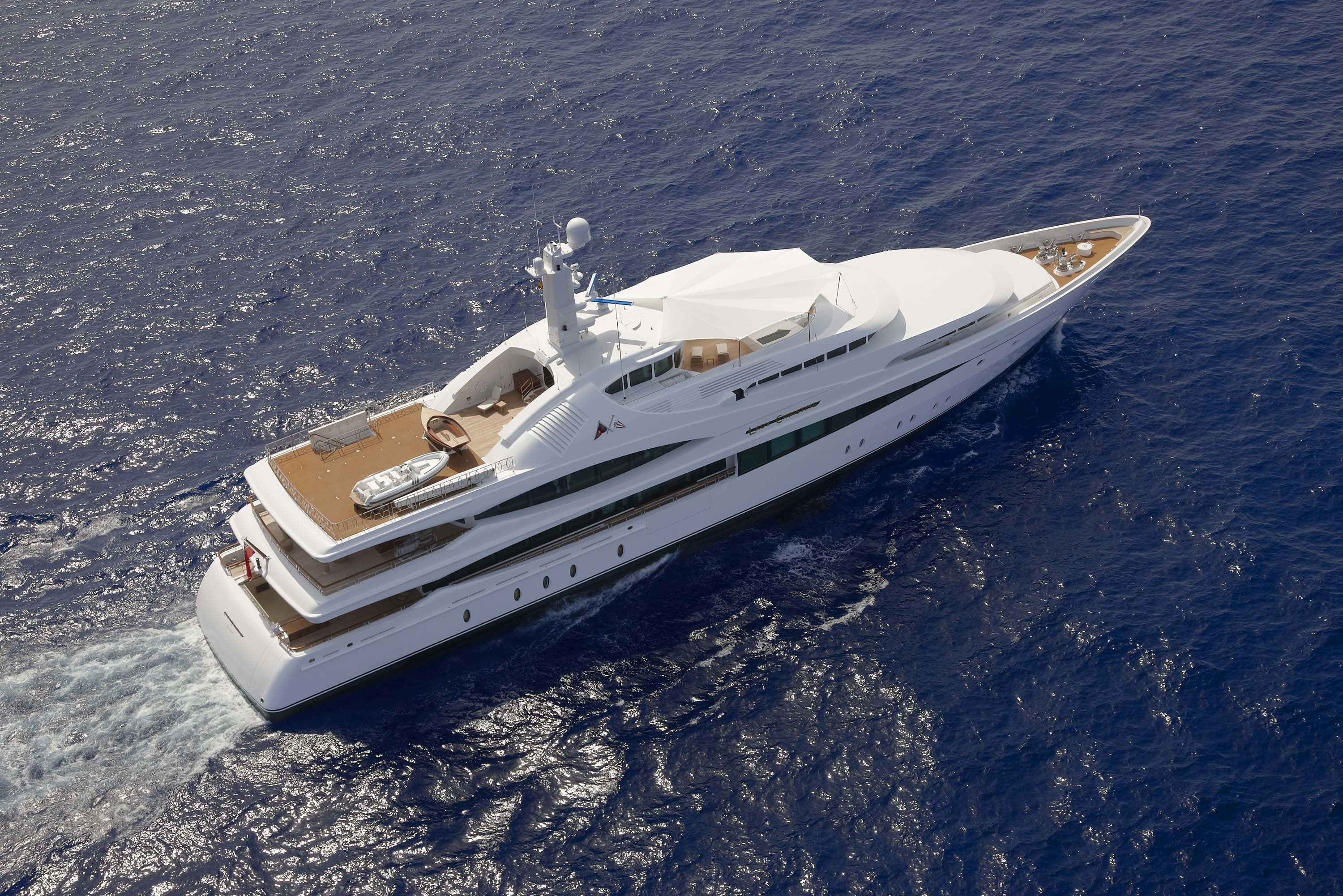 Yacht Lady Christine, Feadship | CHARTERWORLD Luxury Superyacht Charters